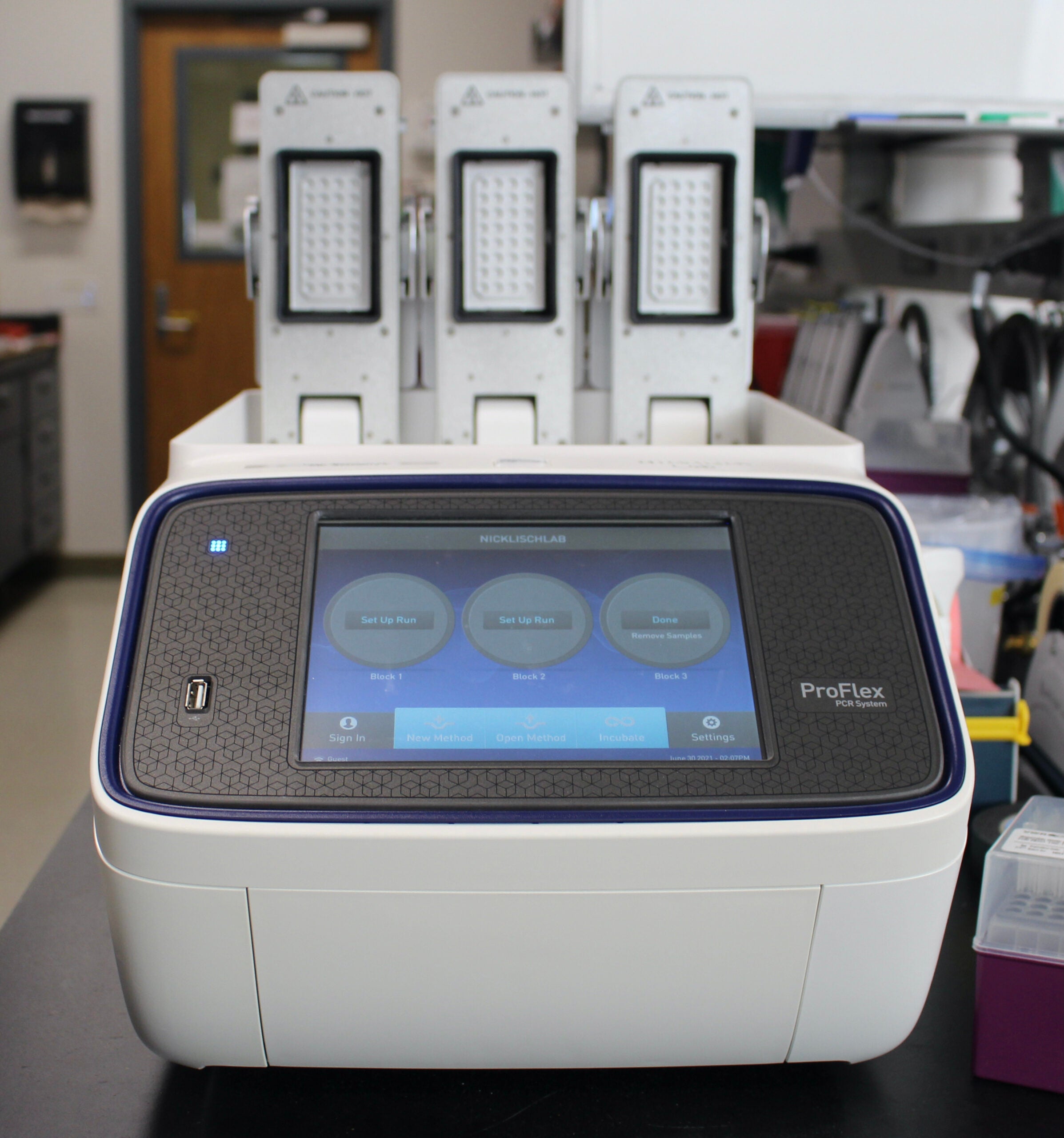 Instruments | Nicklisch Lab